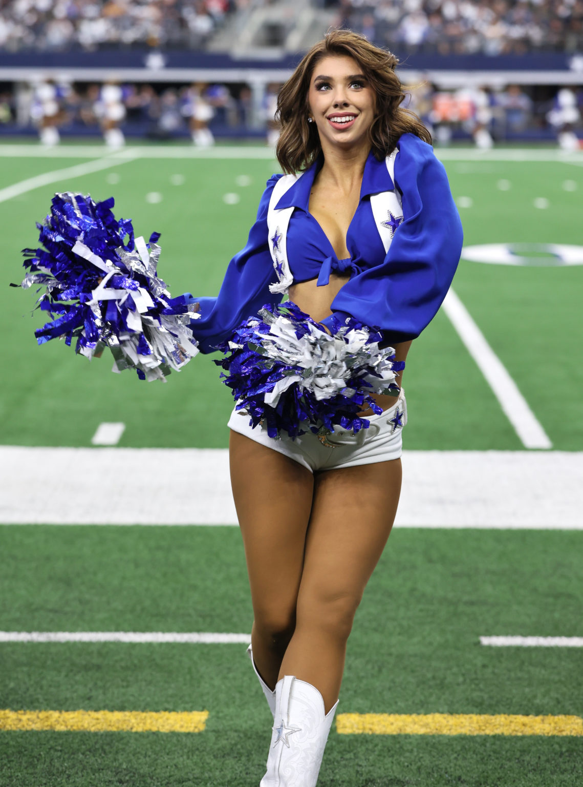 Lea – Dallas Cowboys Cheerleaders