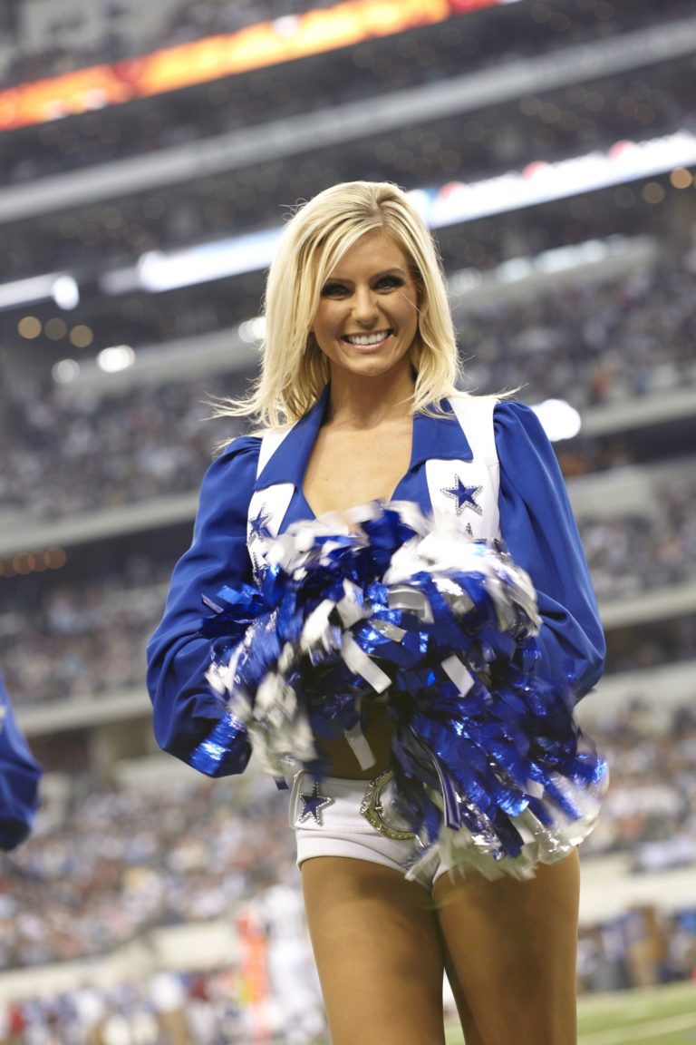 DCC Alumni Spotlight – Brittany Evans – Dallas Cowboys Cheerleaders