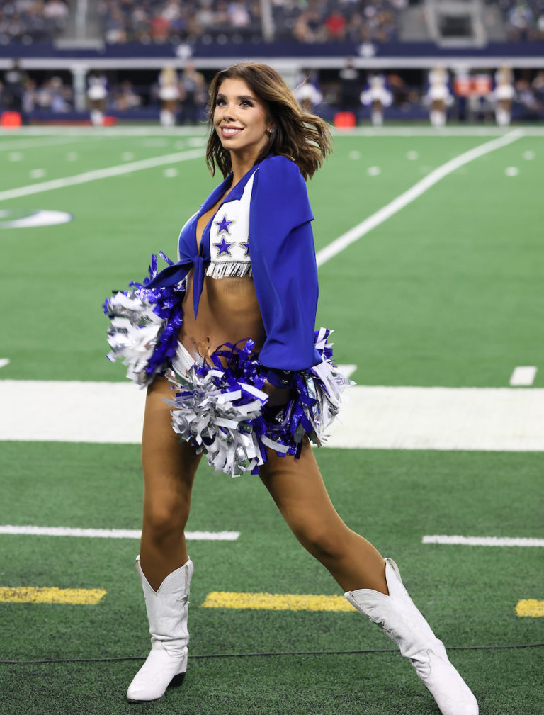 Lea – Dallas Cowboys Cheerleaders