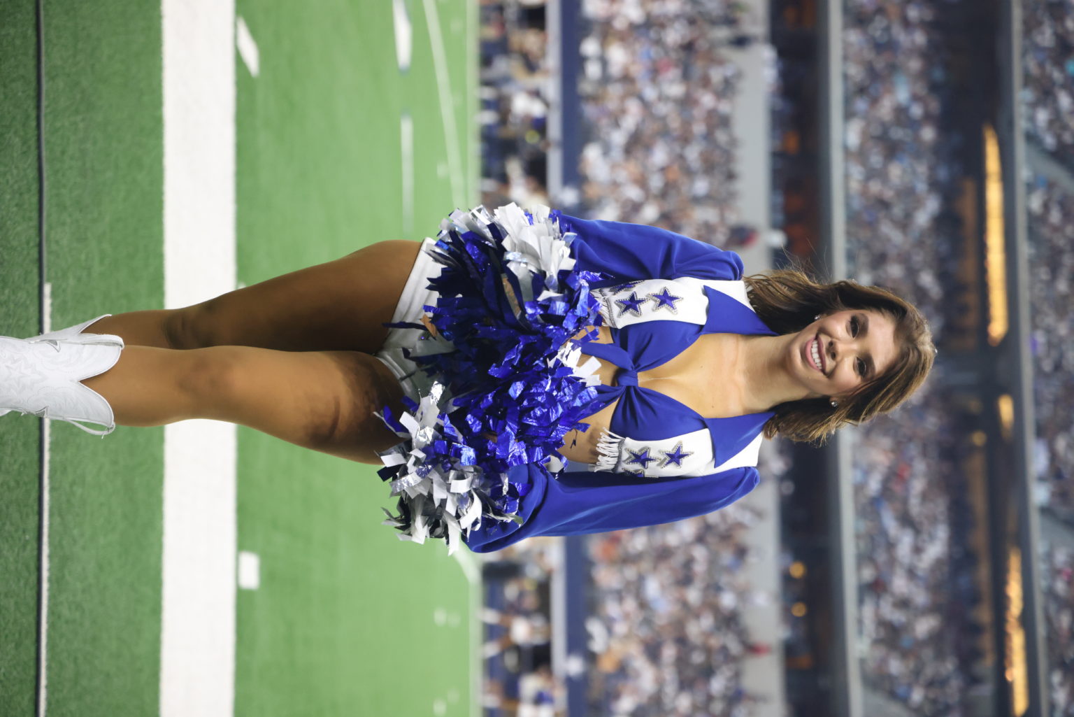 Lea – Dallas Cowboys Cheerleaders