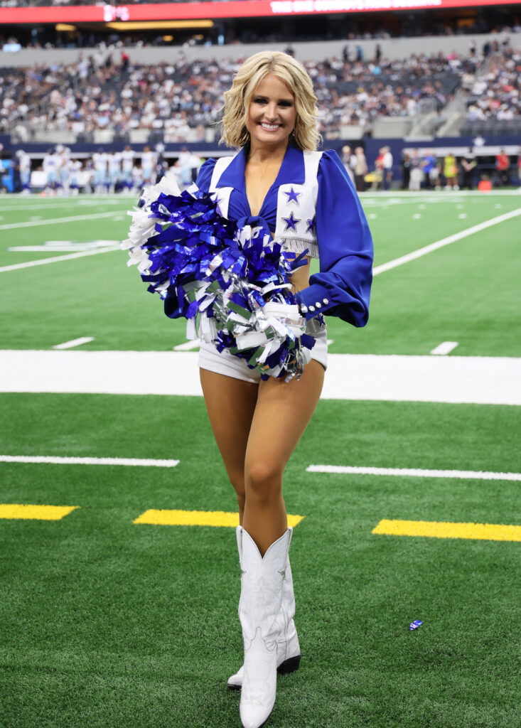 Anna Kate – Dallas Cowboys Cheerleaders
