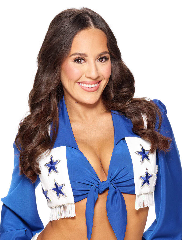 Julissa – Dallas Cowboys Cheerleaders