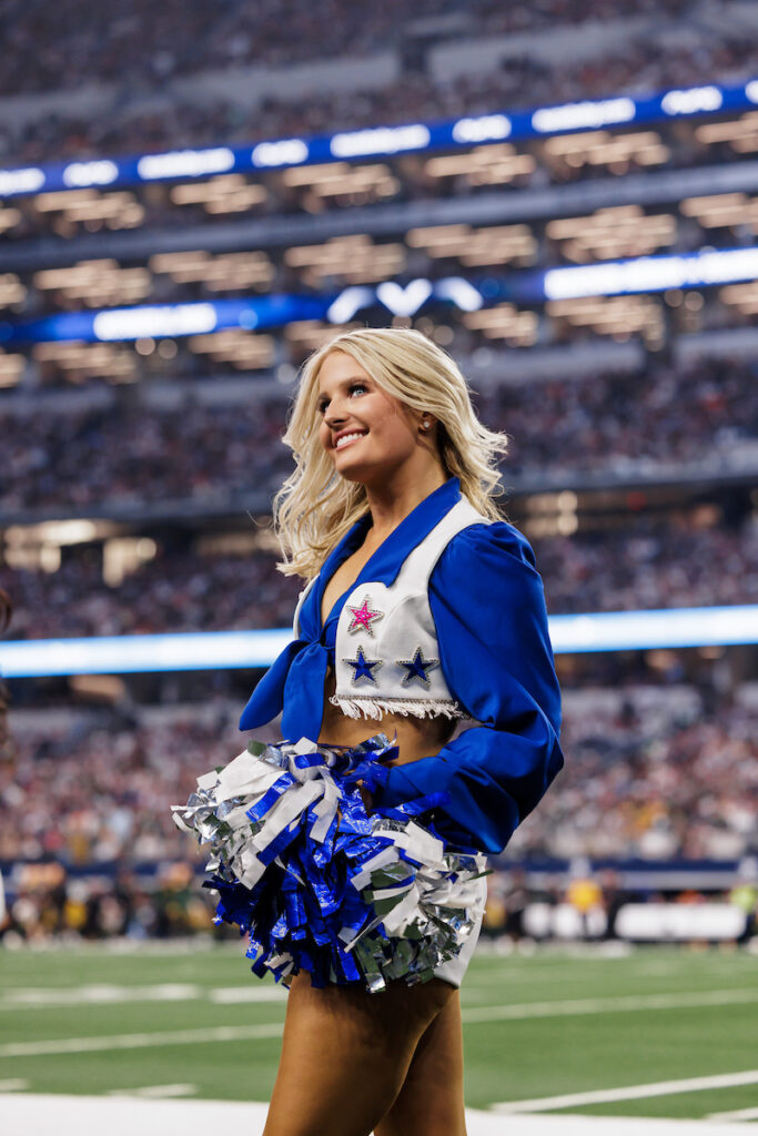 Anna Kate – Dallas Cowboys Cheerleaders